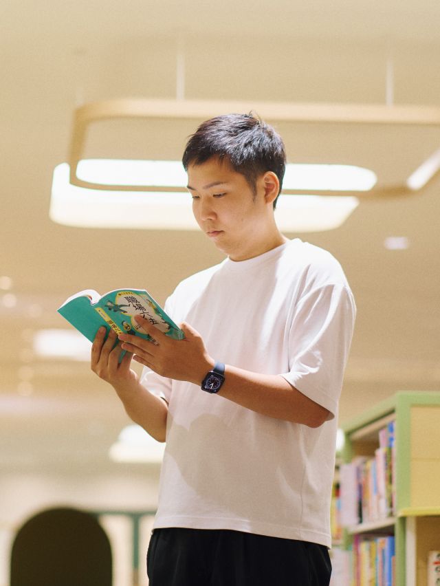 書籍コーナーの紹介｜枚方市立生涯学習交流センター・枚方市立市駅前図書館 - キニナル